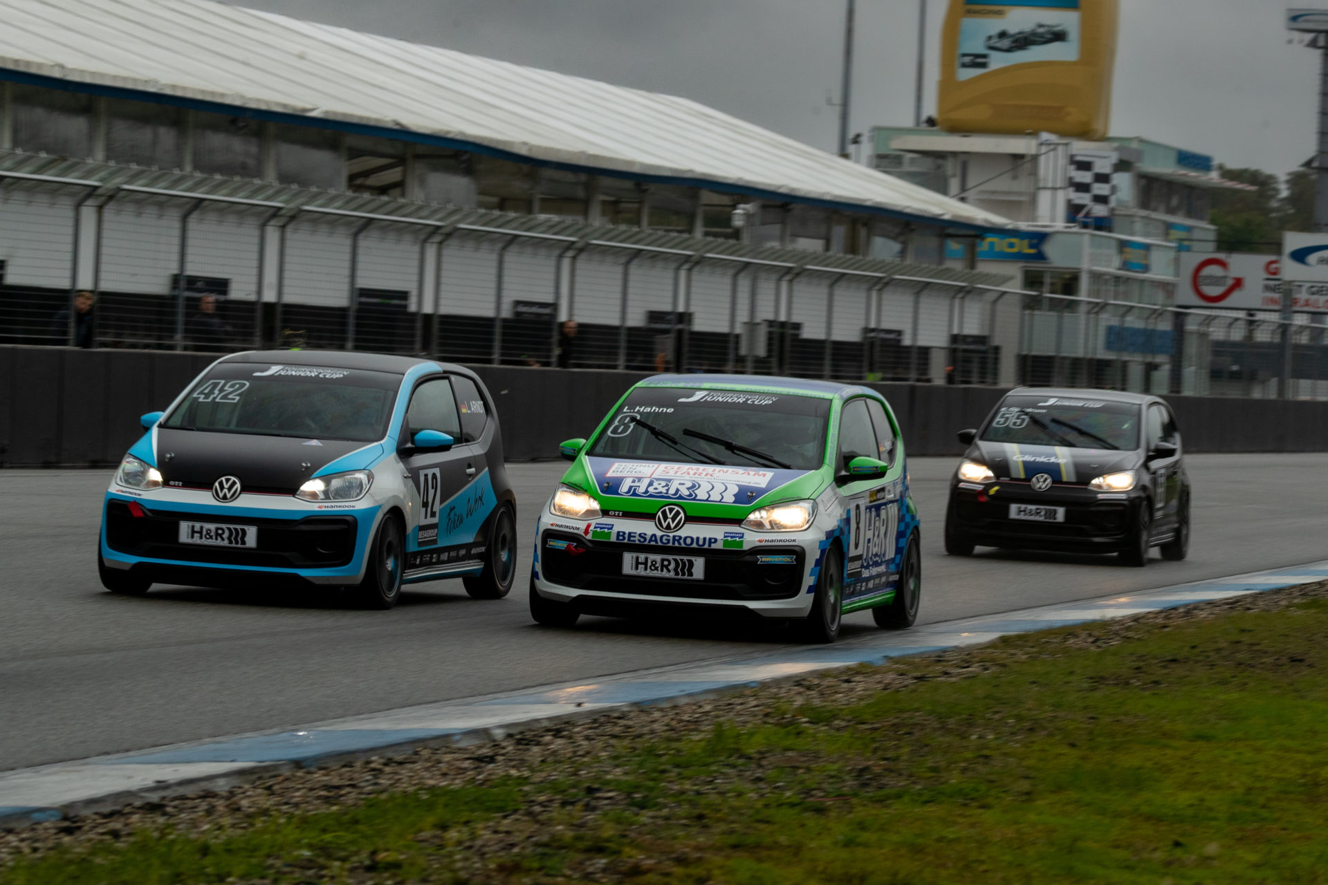 ADAC TOURENWAGEN JUNIOR CUP VOR SPANNENDEM AUFTAKT IN DIE SAISON 2023 ...